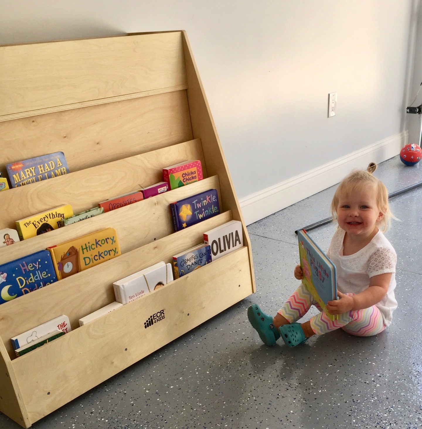 The Importance of Front-Facing Books– and How to Display Them