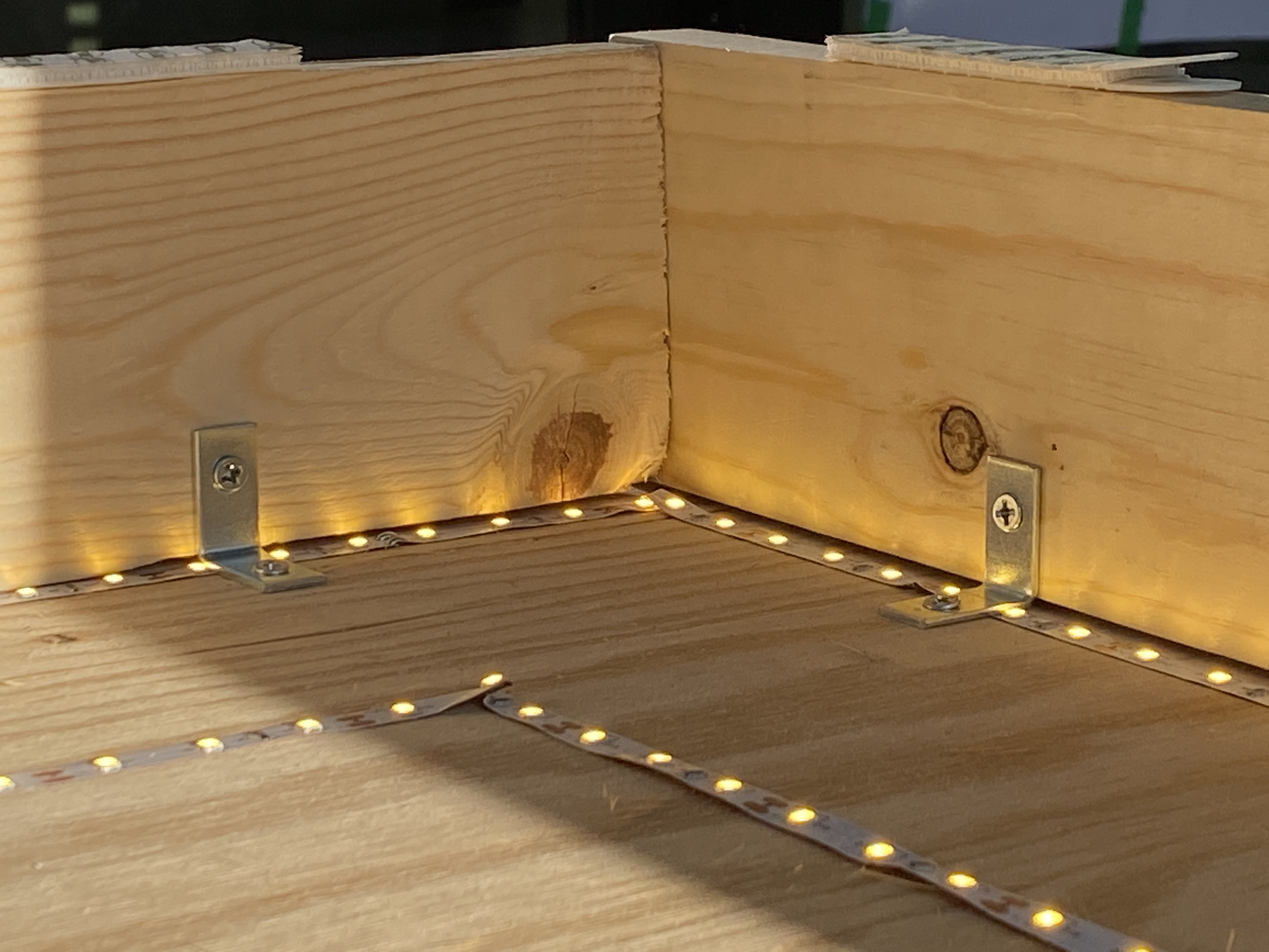 DIY Light Table Box Directions